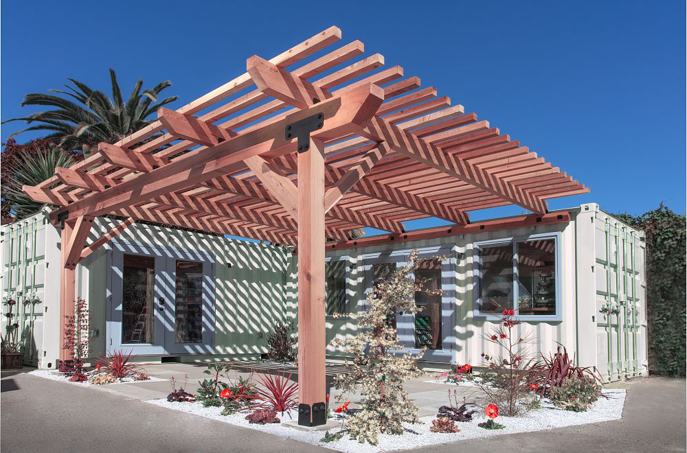 Outdoor Accents Avant 4x4 Post Base - J&H Builder's Warehouse